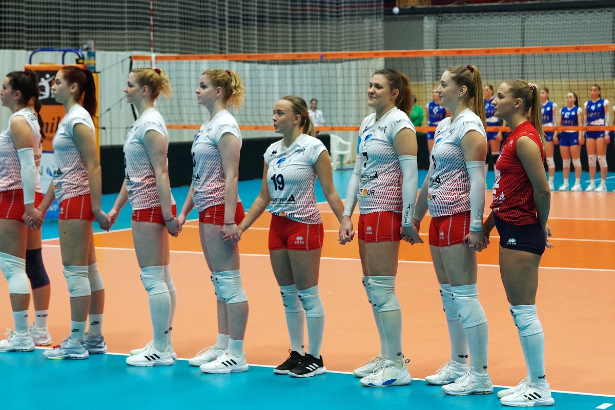 NIKÉ EXTRALIGA ŽENY | VKP BRATISLAVA – SLÁVIA EU • Slávia EUBA